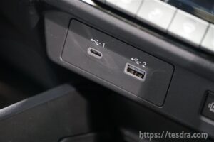 新型ノートe-POWER(E13)でスマホの充電【純正USB＆置くだけ充電の価格をチェック】 | テスドラ.com